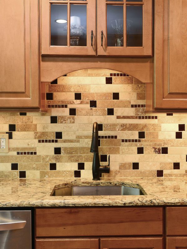 73+ Brown Backsplash Ideas - ( A Traditional? ) Classy Brown Ideas!