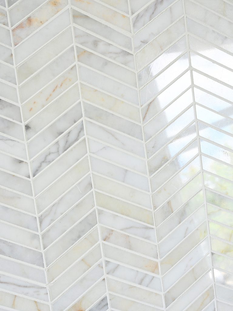 112+ Chevron Backsplash ( Zig - Zag ? ) Stunning - Chevron Pattern Tiles