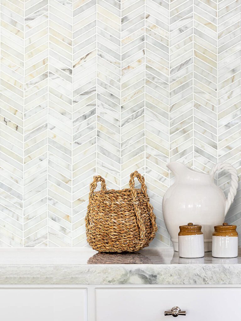 Chevron Backsplash Ideas Diagonal Patterns for Different Styles ...