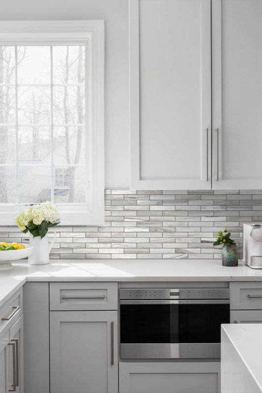 15+ Gray Modern Kitchen Backsplash ( ELEGANT ) - Gray Tiles