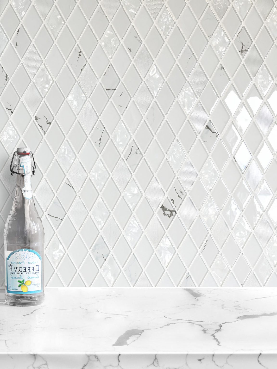 53+ Mirror Backsplash ( UNIQUE & STYLISH ) - Reflective Backsplashes