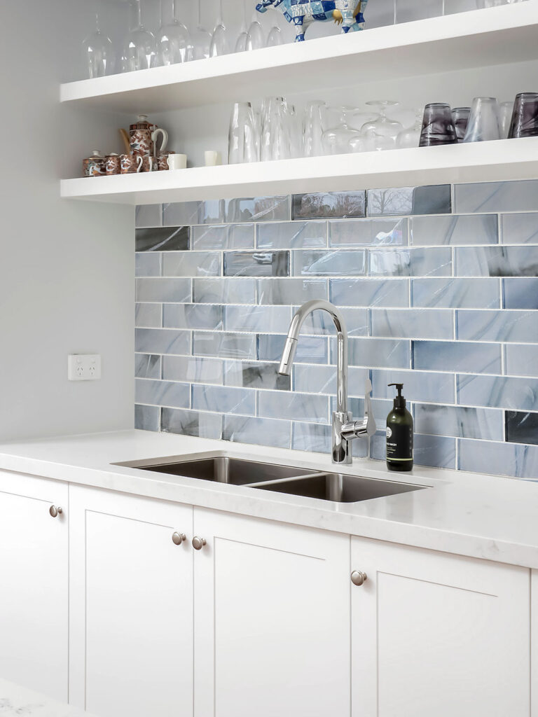 15+ Beachy Kitchen Backsplash ( COASTAL-INSPIRED ) - Tiles