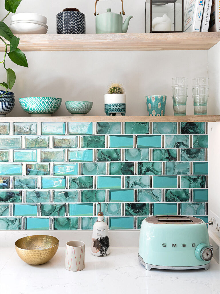 Green Unique Glass Subway Beveled Glass Backsplash Tile