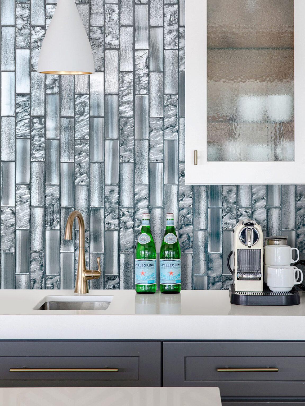 20+ How to Lay Subway Tile Backsplash (CREATIVE LAYOUTS)